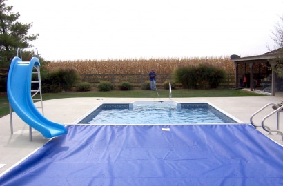 20 x 40 Manual Automatic Pool Cover | Pool Warehouse