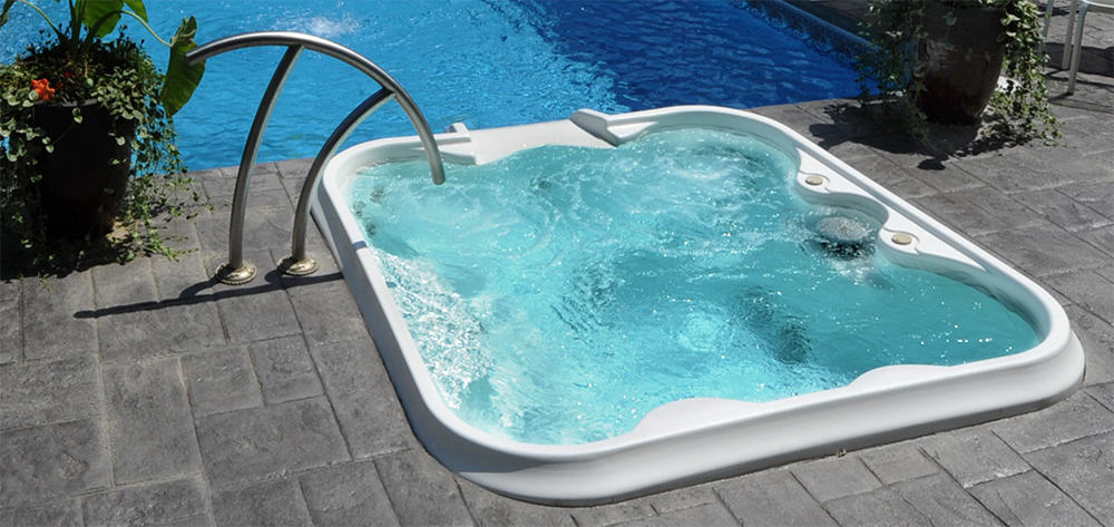 Cardinal 84" Square 25 Jet Spill-Over Spa