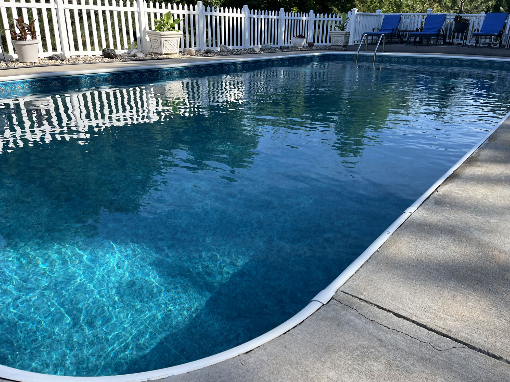 Tropical Bloom Inground Pool Liner - Pool Warehouse