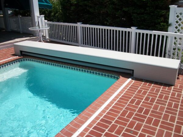 Coverstar Deck Mounted Automatic Pool Cover Up to 799 Sq Ft